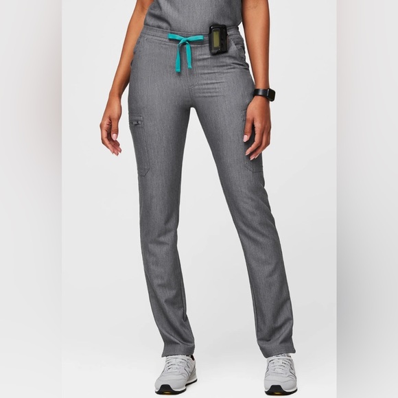Figs | Pants & Jumpsuits | Figs Graphite Yola Scrub Pants | Poshmark